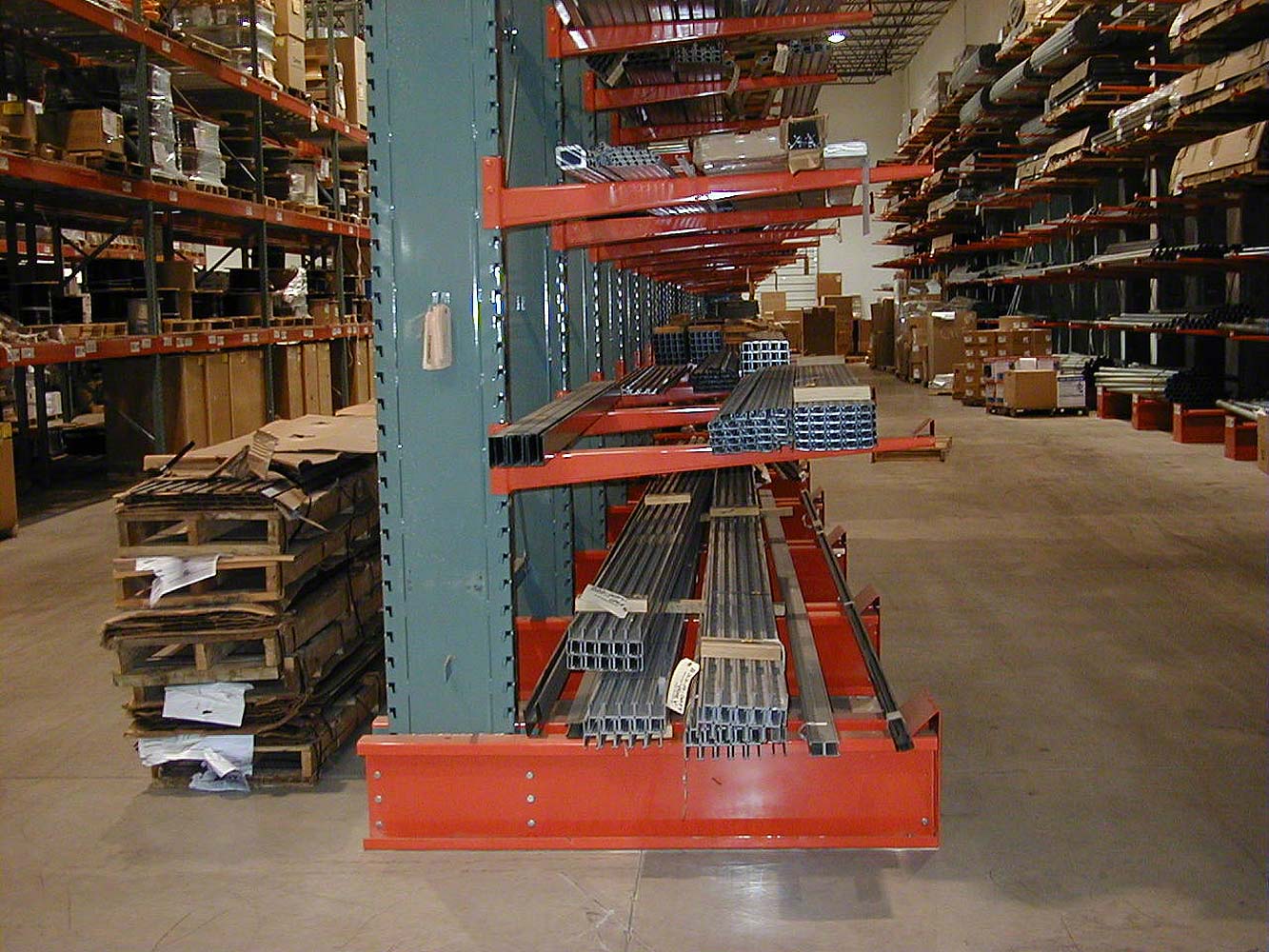SpaceRAK Cantilever Racks - Cantilever Rack Now